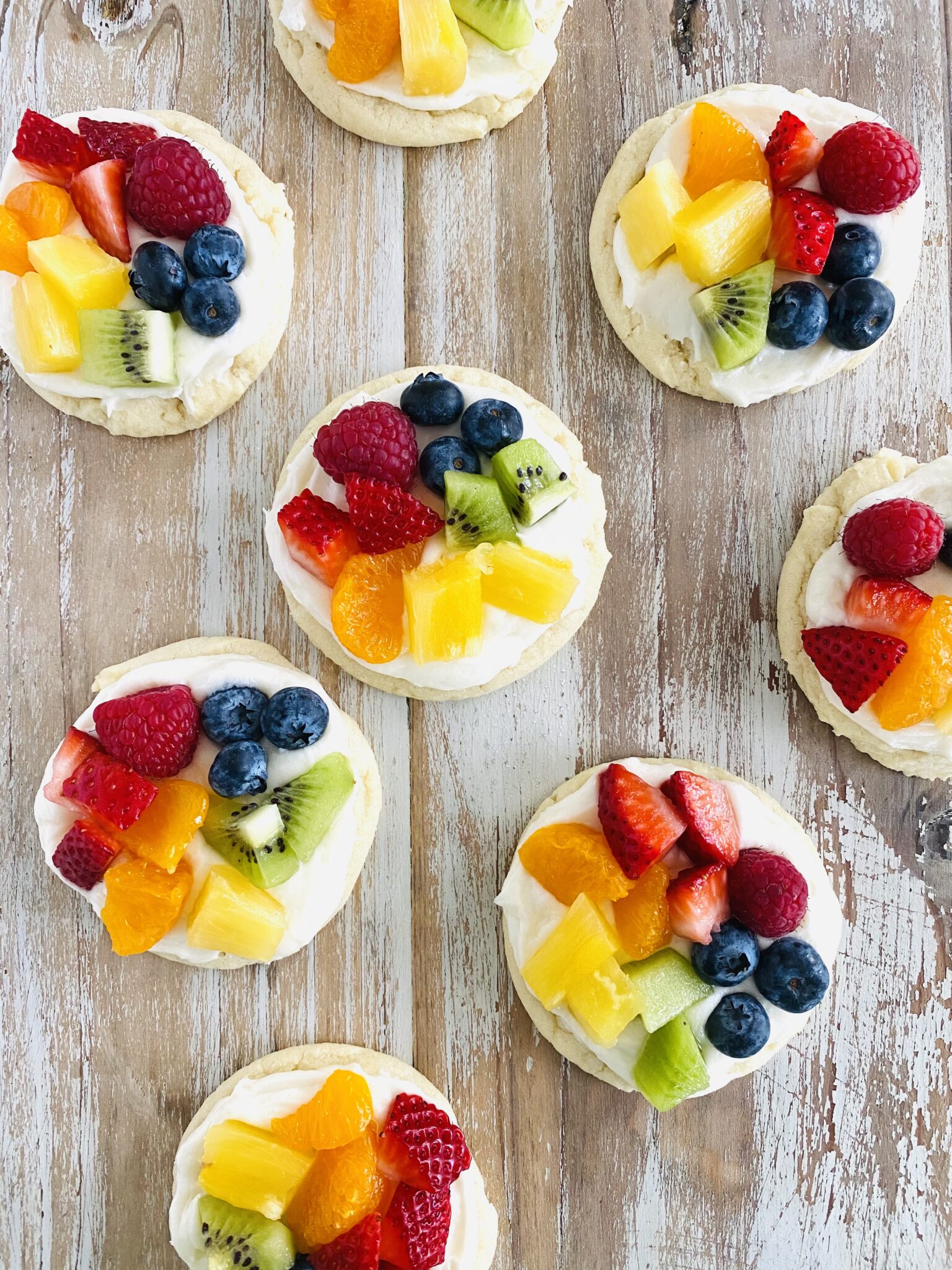 Fruit PIzza Cookies | Recipe by My Name Is Snickerdoodle